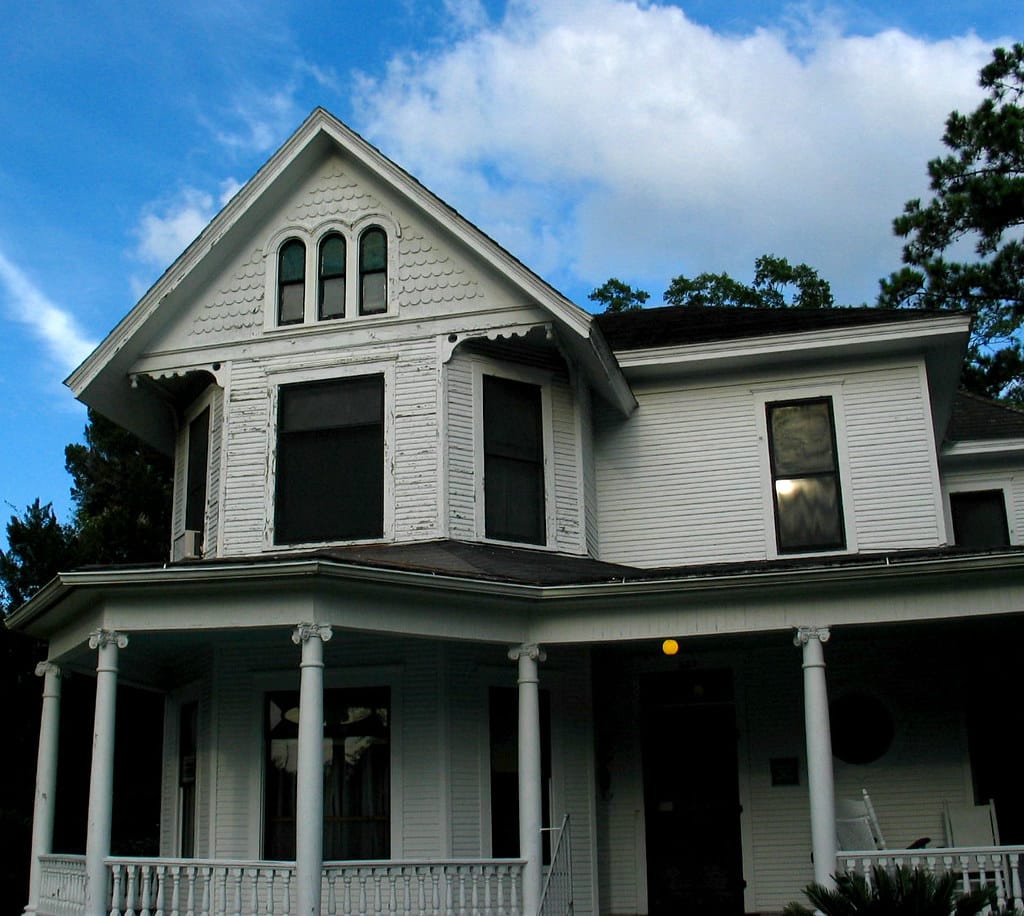 A Guide to Historic Window Restoration in Niagara Falls NY - Talis ...